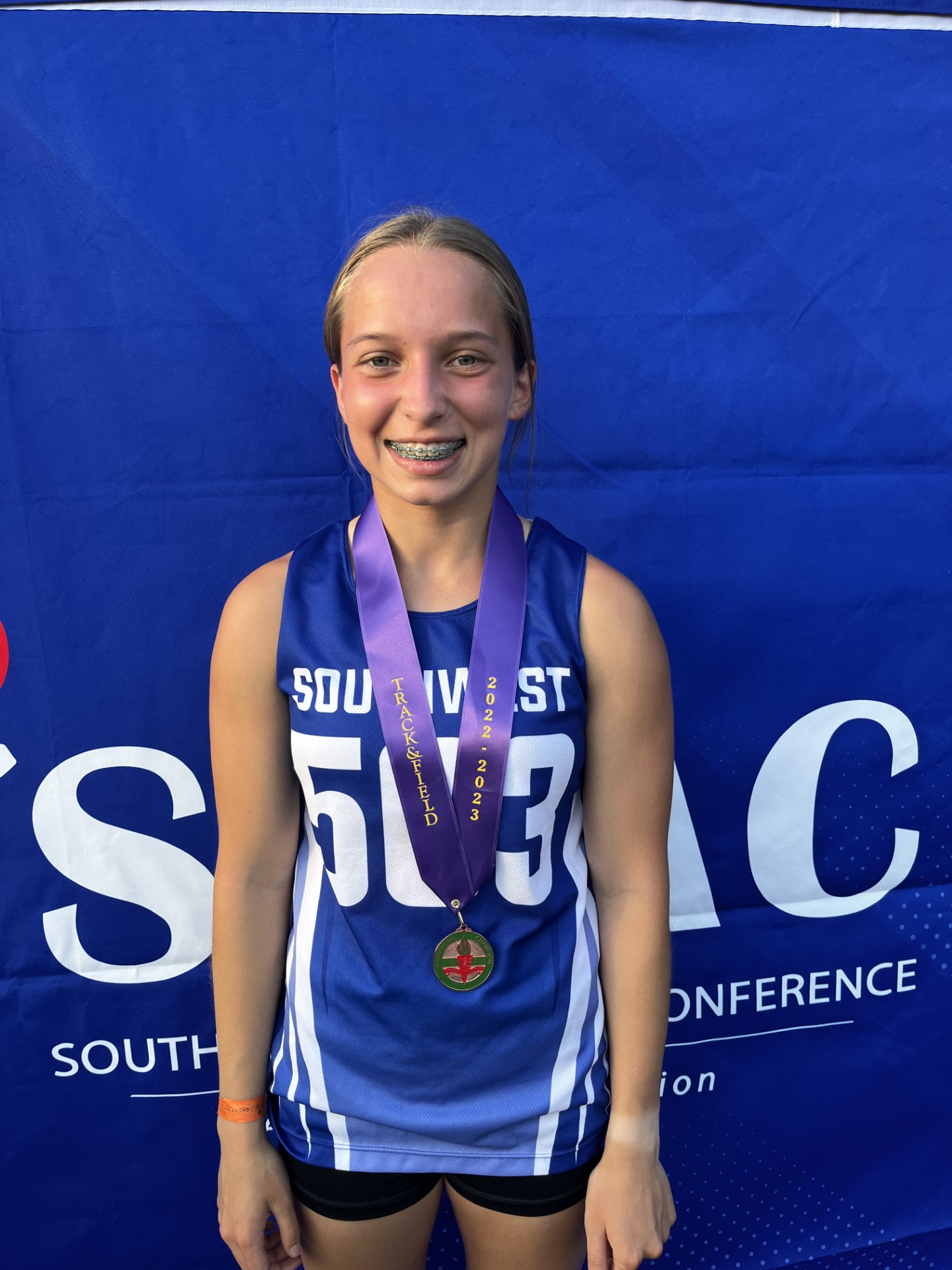 Comp wins team title, 15 SWAC athletes earn medals at provincial track ... Comp wins team title, 15 SWAC athletes earn medals at provincial track ...